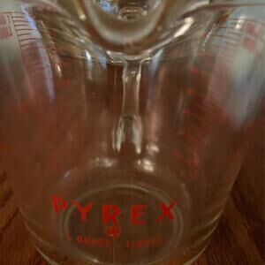 Pyrex | Kitchen | Vintage Pyrex Measuring Cup | Poshmark